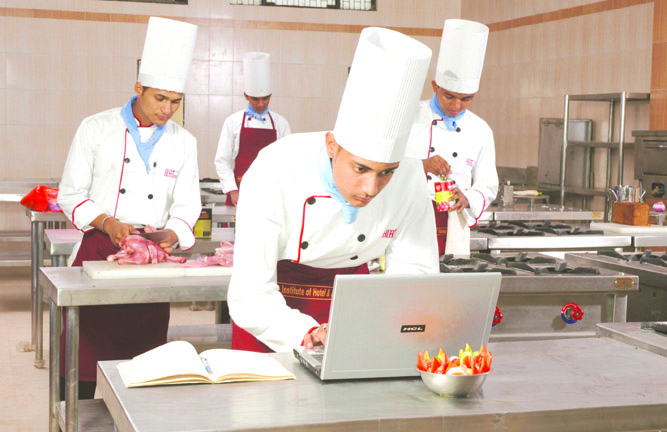 HIHT, Agra, Uttar Pradesh - Careerindia