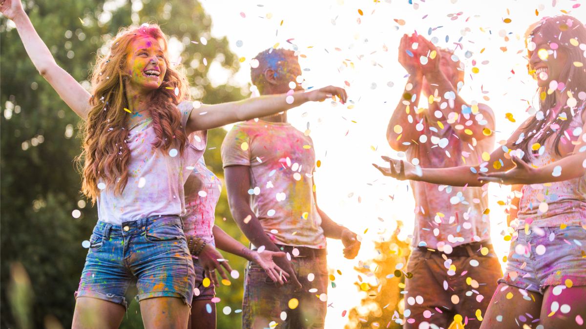 Understanding The Significance & Science Behind The Festival Of Colours ...