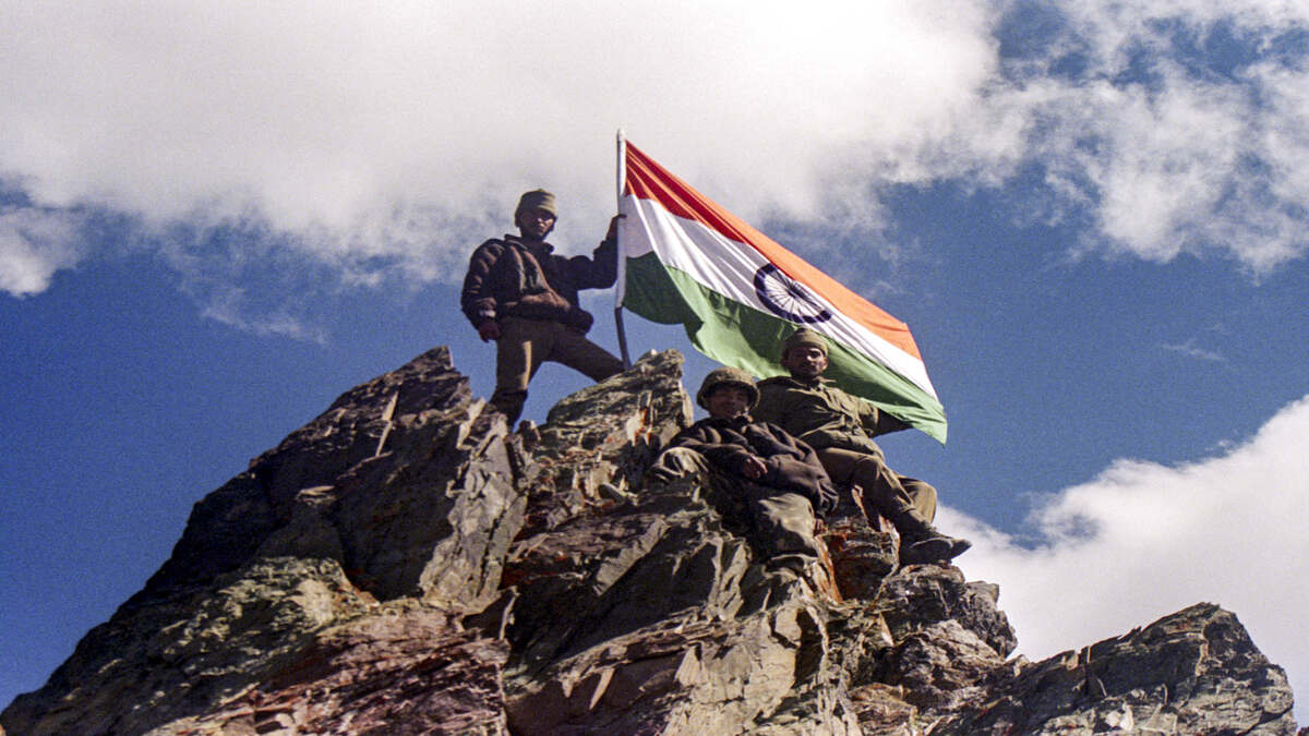 The Evolution of Indian Armed Forces: From Colonial Era to Modern Power ...