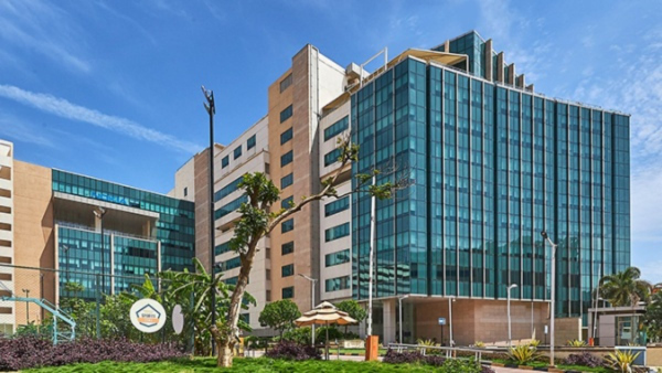 Monsoon Turns Bengaluru's Tech Park into 'Manyata Falls' - Careerindia