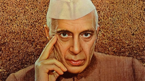 Jawaharlal Nehru Biography: Man Loved by Children - Careerindia