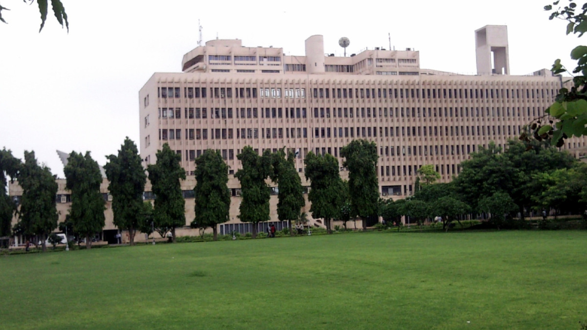 IIT Delhi Records 1,200+ Job Offers in the 2024-25 Placement Season ...