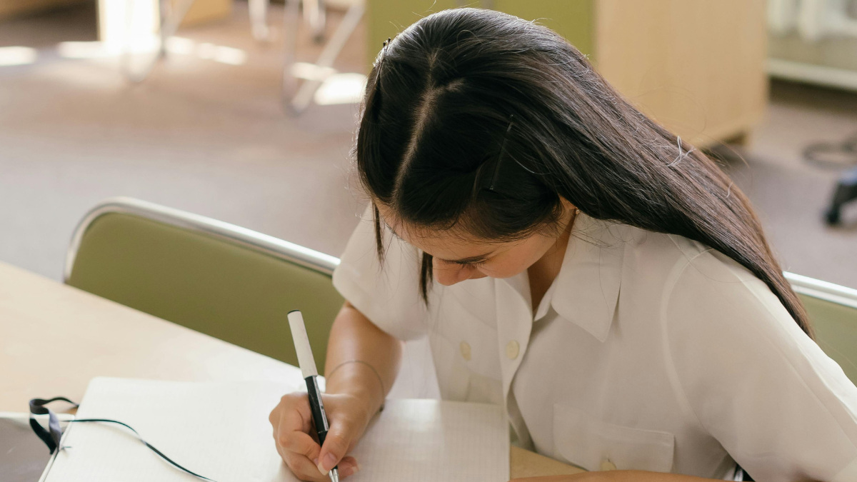 National Science Day Essay for School Students - Careerindia