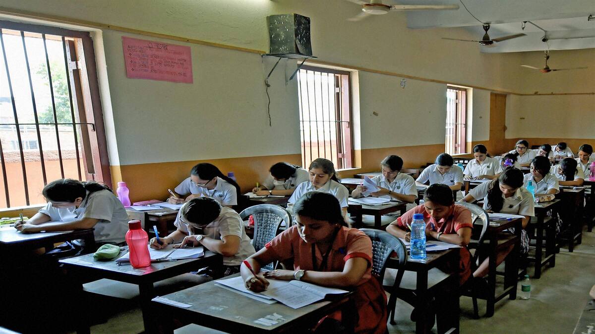 WBBSE Opens One-Time 24-Hour Enrollment Window for Madhyamik 2026 Exam ...