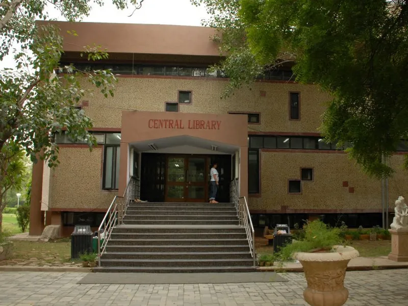 MAMC, Central Delhi, Delhi - Careerindia