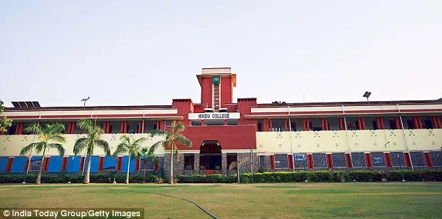 Hindu College - University of Delhi, North Delhi, Delhi - Careerindia